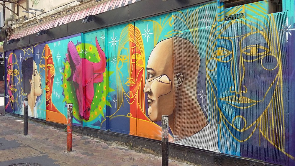 Street Art Made in Marseille #11 - Purple Jumble
