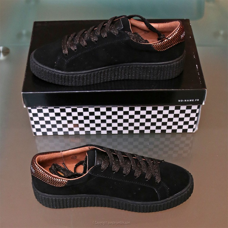 DIY : pimp tes baskets noires en doré - Purple Jumble